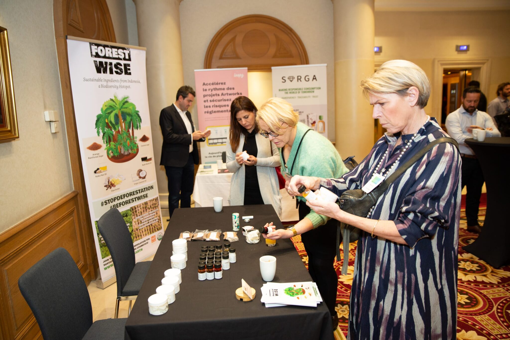 About Us - Sustainable Cosmetics Summit